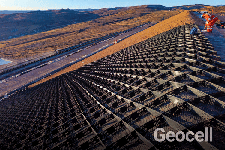 Types of Geosynthetic Soil Stabilizers & Their Uses